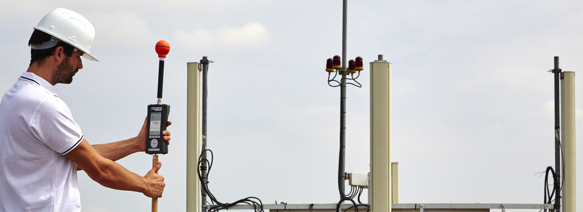 Electromagnetic Field Measurement